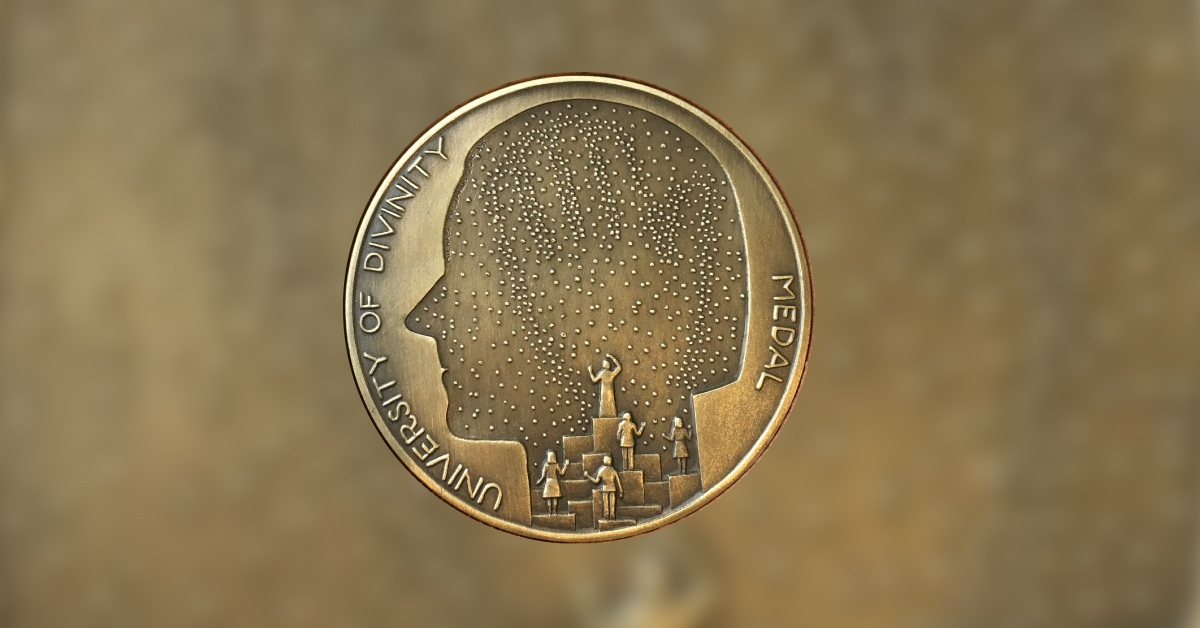 University Medals awarded to three doctoral graduates - VOX